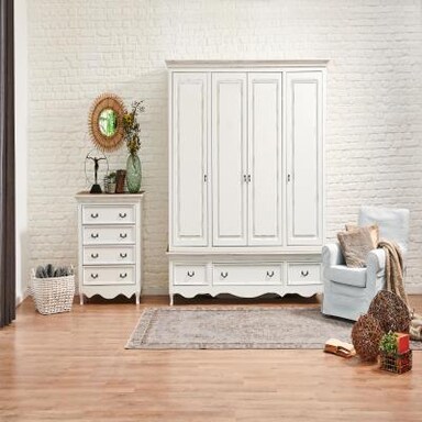 47 Traditional Wardrobe Interior Design Ideas & Images 2025